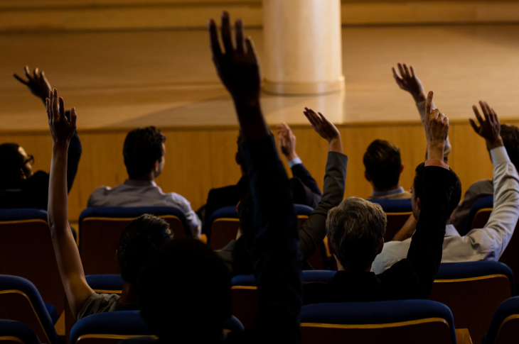 Female business executive giving a speech 8236784 | PortosRio